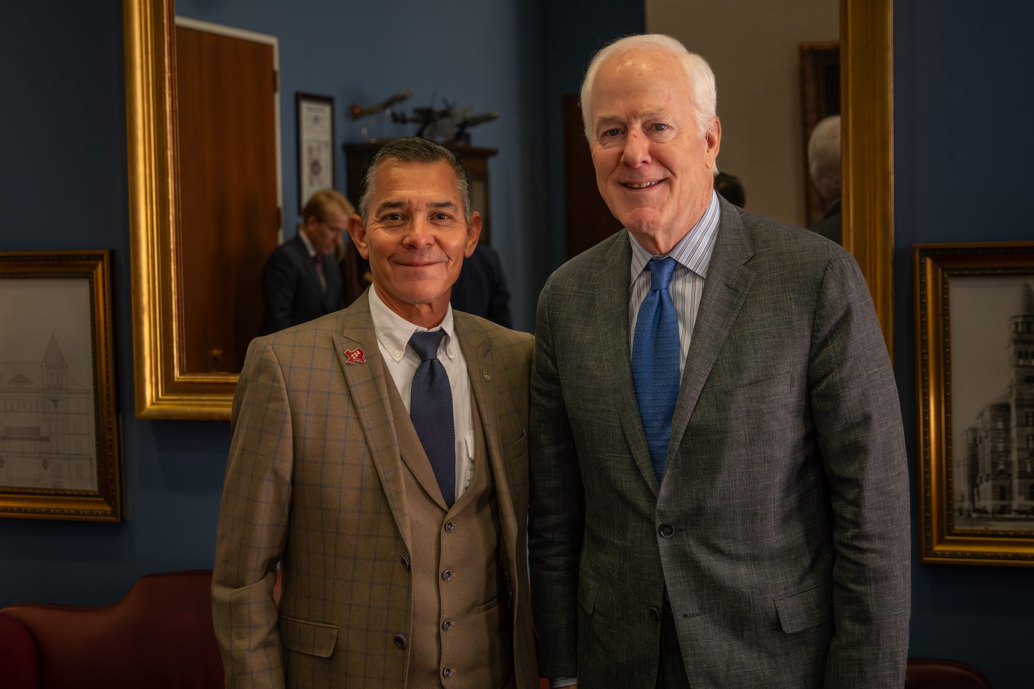 PHOTO: Cornyn Meets with Presidio County Judge | Senator Cornyn